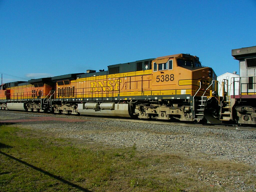 BNSF 5388